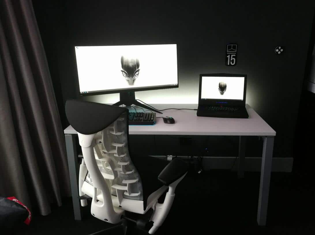 ชมหน้าตาสุดยอดห้องโรงแรมจาก Alienware ที่เป็นยิ่งกว่าสวรรค์ของชาวเกมเมอร์